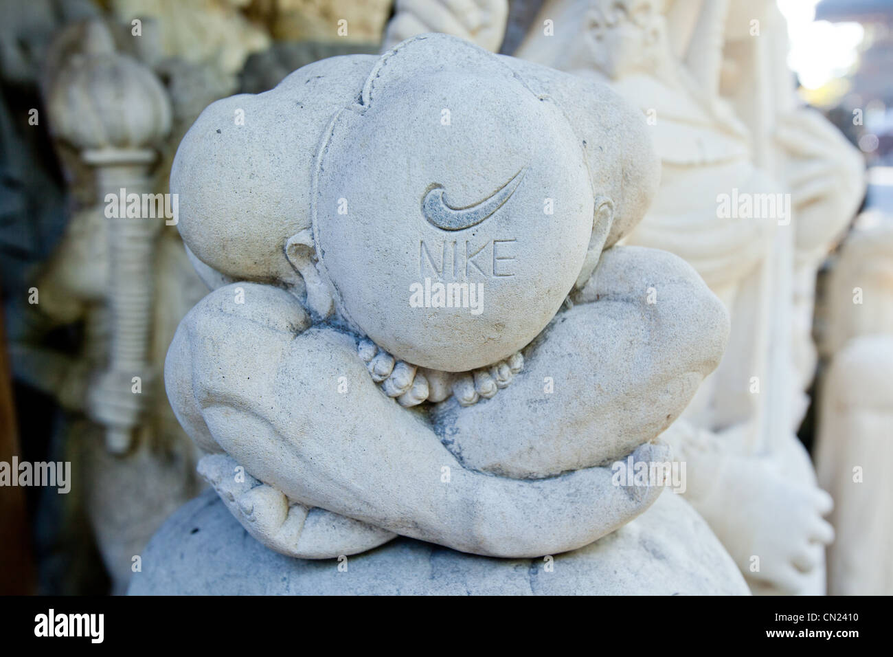 Asia indonesia bali stone carving hi-res stock photography and images ...