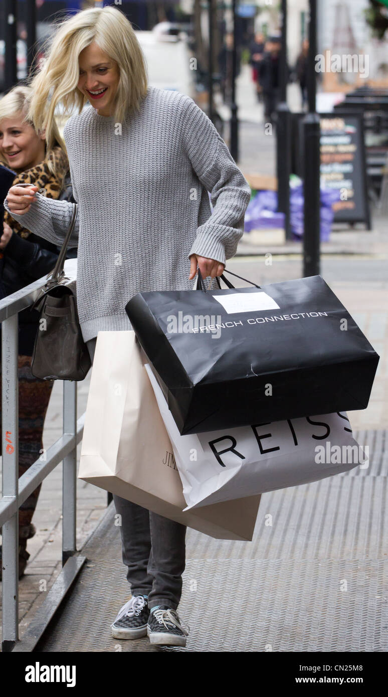 Bbc radio 1 building hi-res stock photography and images - Alamy