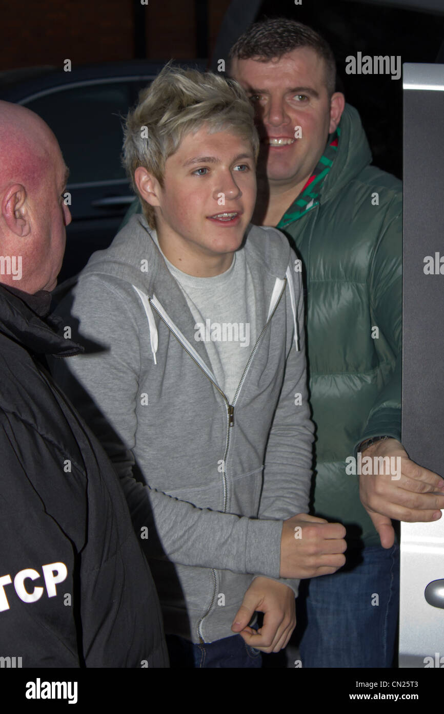 One Direction arrive in London Stock Photo - Alamy