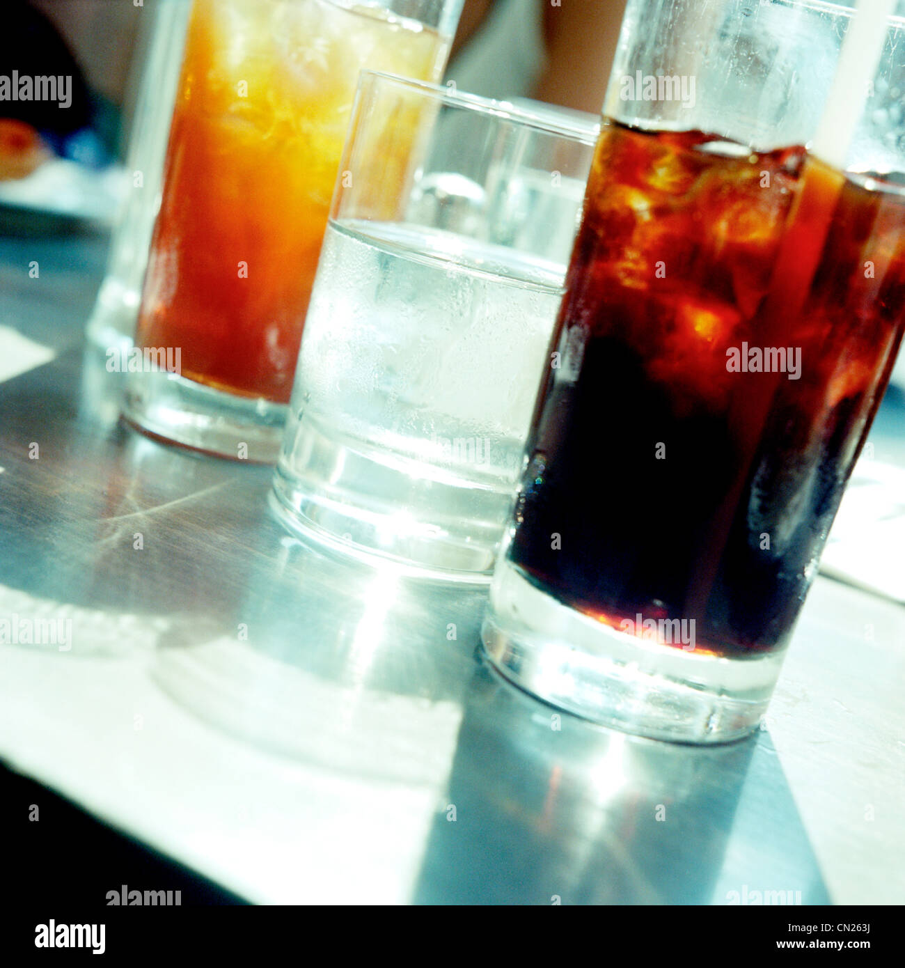 Fizzy drinks hi-res stock photography and images - Alamy