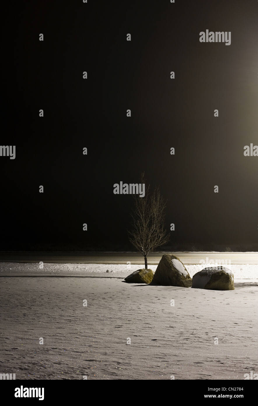 Land landscape night hi-res stock photography and images - Alamy