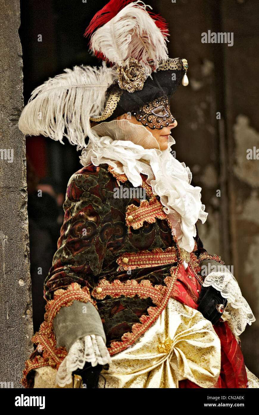Renaissance woman mask hi-res stock photography and images - Alamy