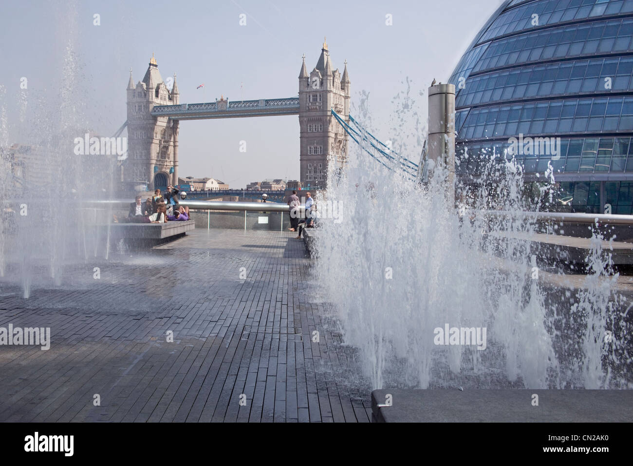 Queen elizabeth walk hi-res stock photography and images - Alamy