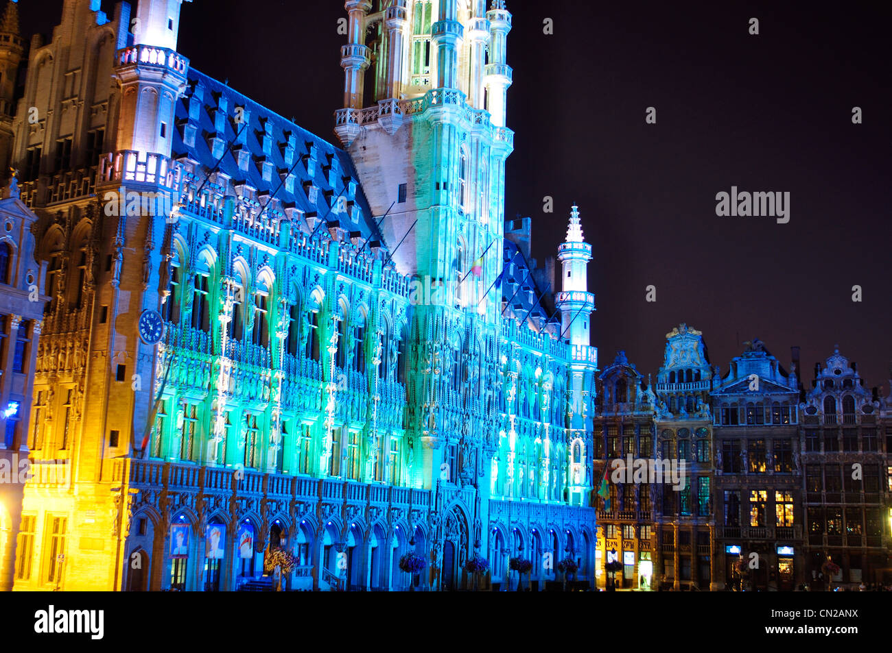 Brussels illuminated square hi-res stock photography and images - Alamy