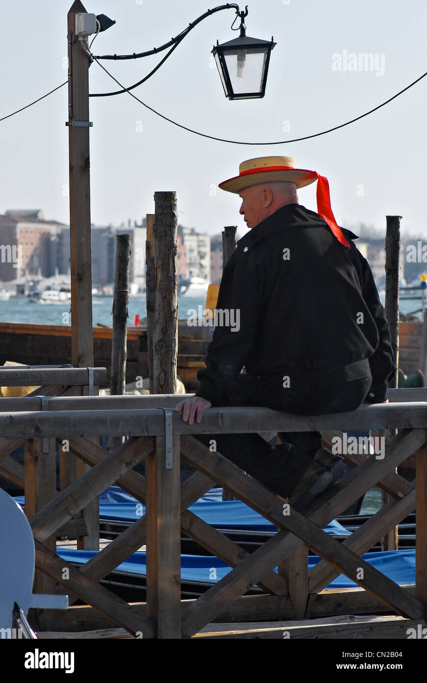 Gondolier style hi-res stock photography and images - Alamy