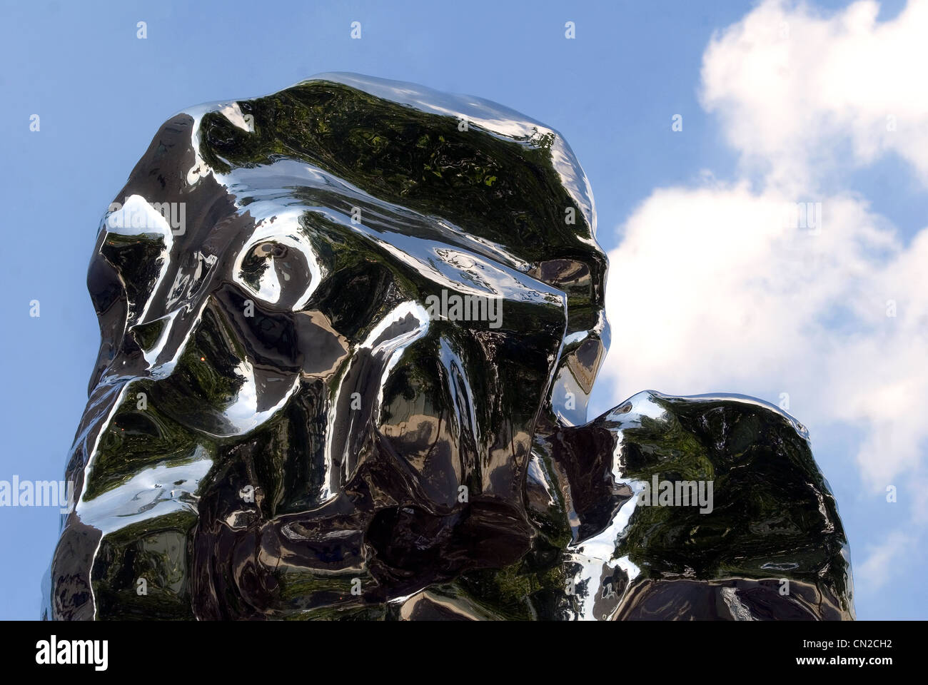 Sculpture visual hi-res stock photography and images - Alamy