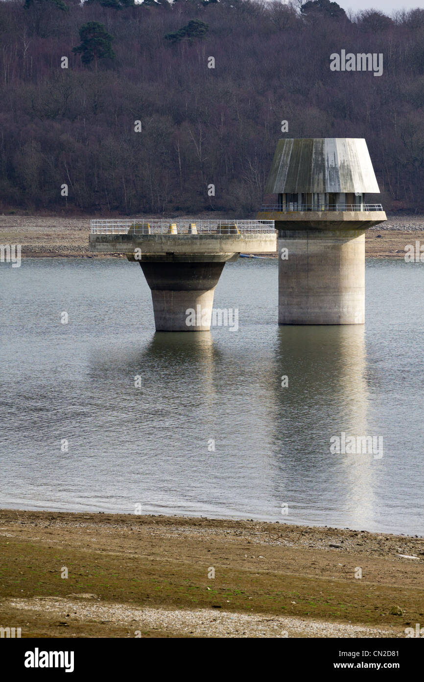 Bewl Water Reservoir in Kent runs dangerously empty due to this years ...