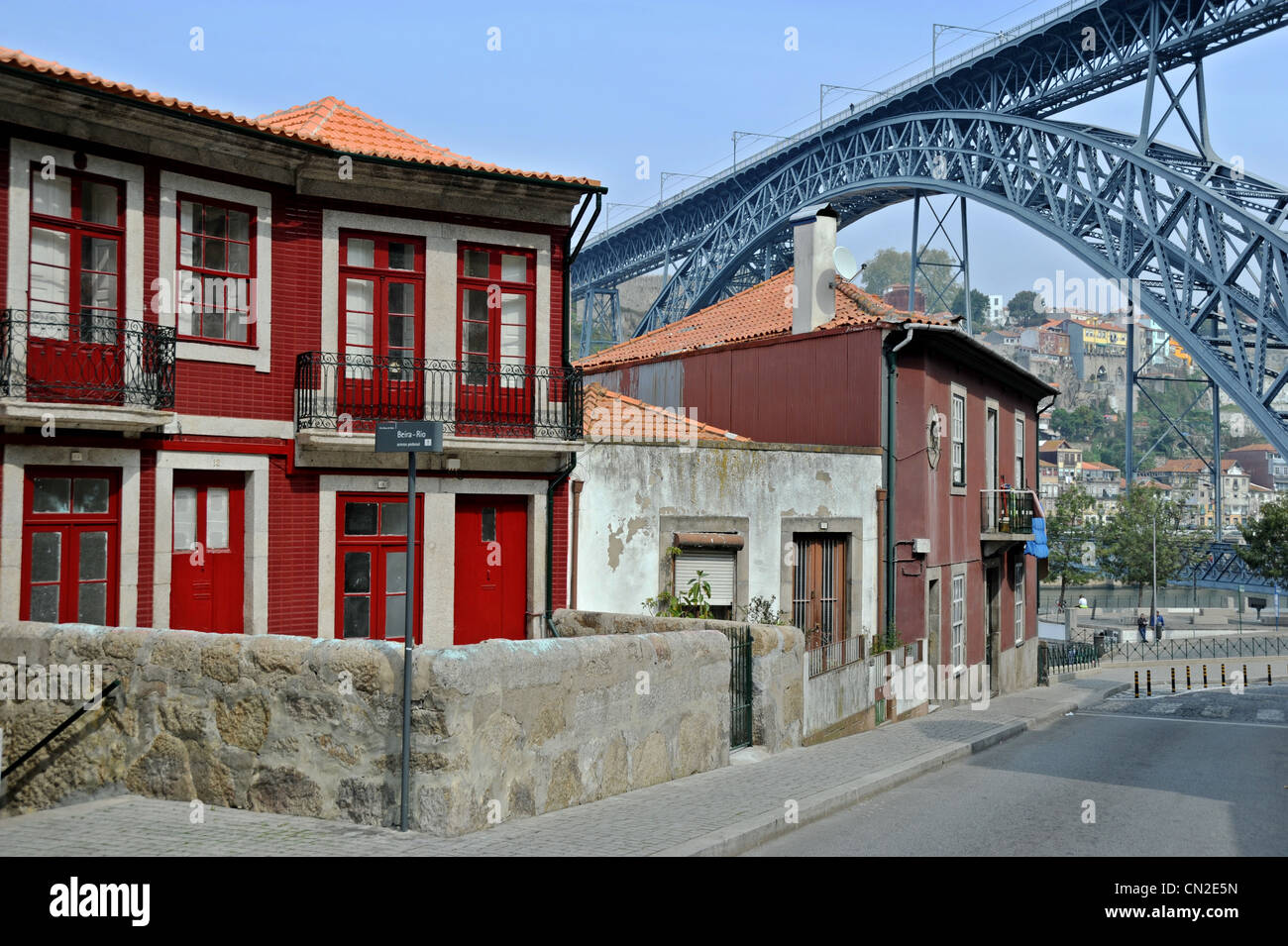 Porto houses hi-res stock photography and images - Alamy