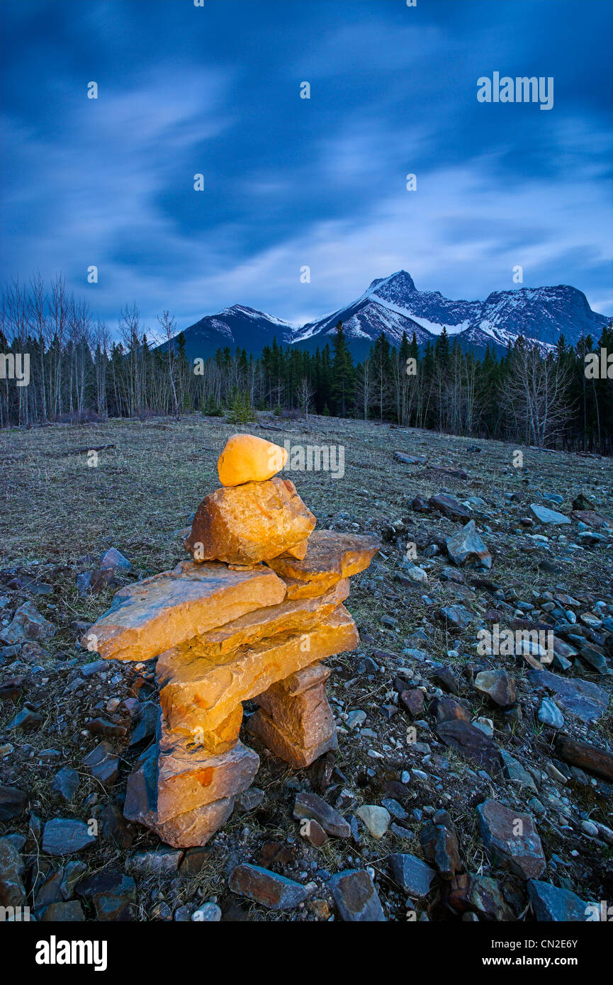 Rock formation inukshuk hi-res stock photography and images - Alamy