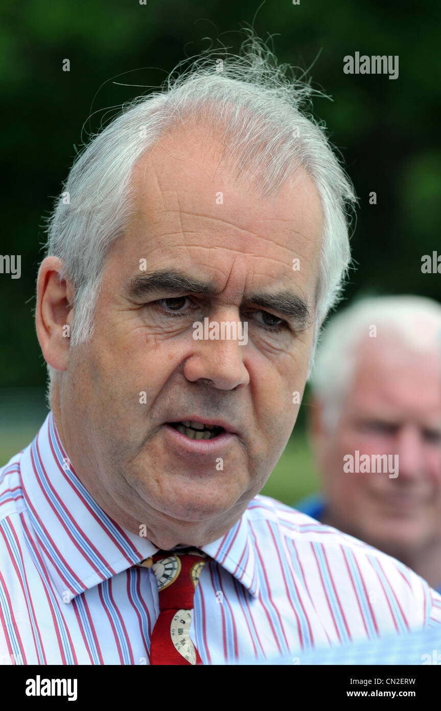 Antiques Roadshow's Richard Price during filming, UK Stock Photo - Alamy