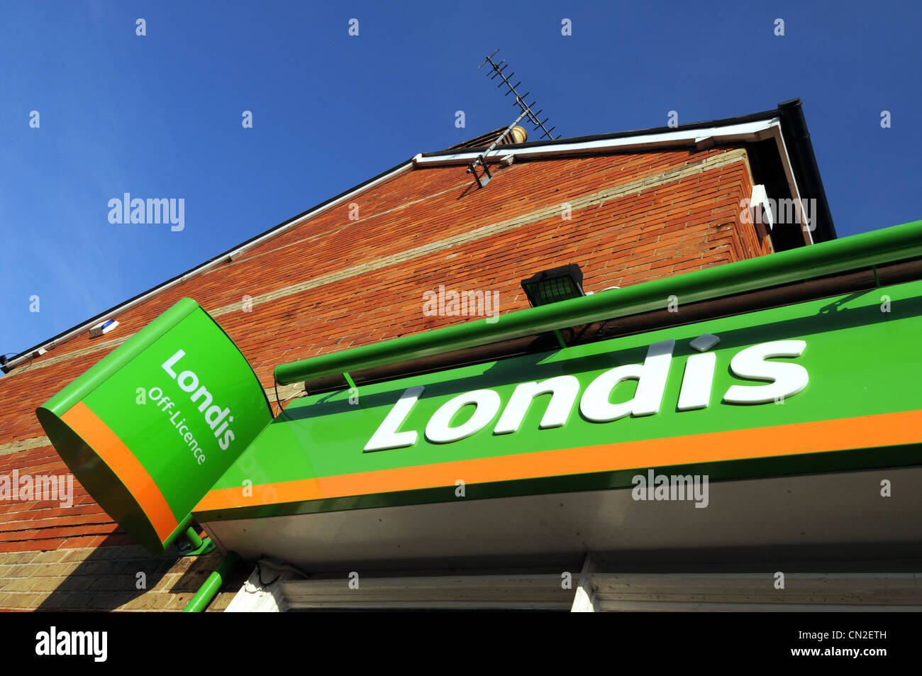 Londis hi-res stock photography and images - Alamy