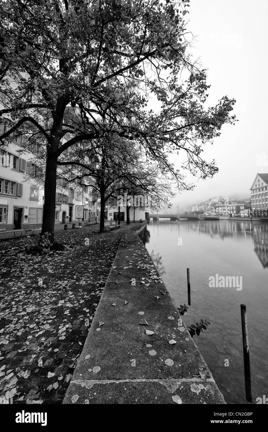 Bank black and white hi-res stock photography and images - Alamy