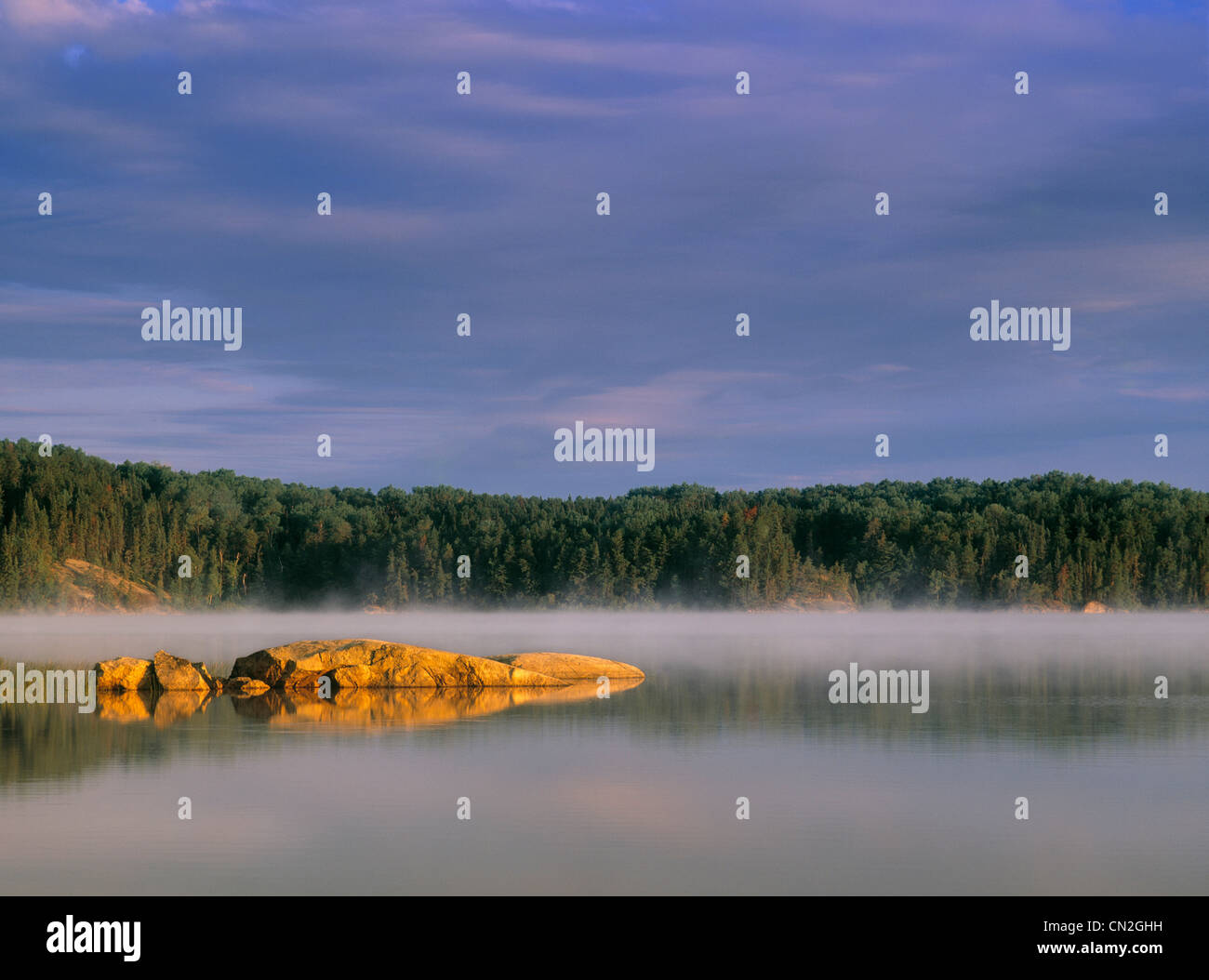 Ontario canada quetico hi-res stock photography and images - Alamy