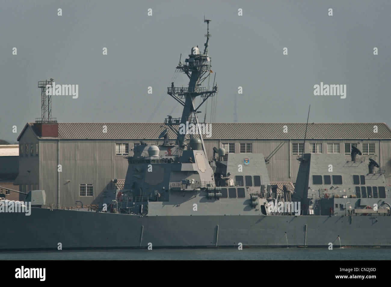 Destroyer ship radar hi-res stock photography and images - Alamy