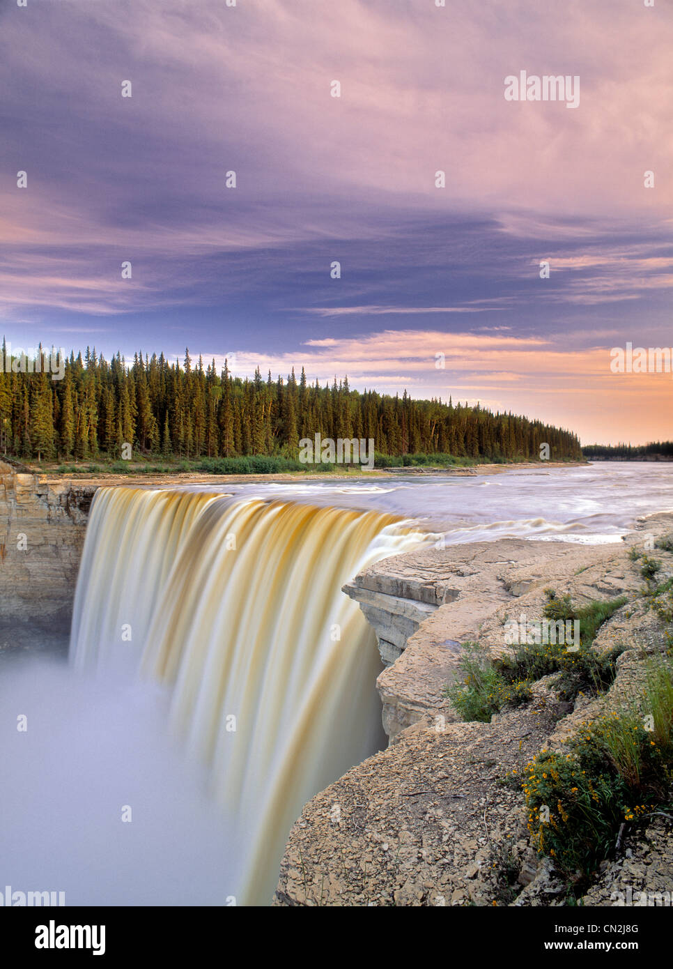 Waterfall at alexandra falls hi-res stock photography and images - Alamy