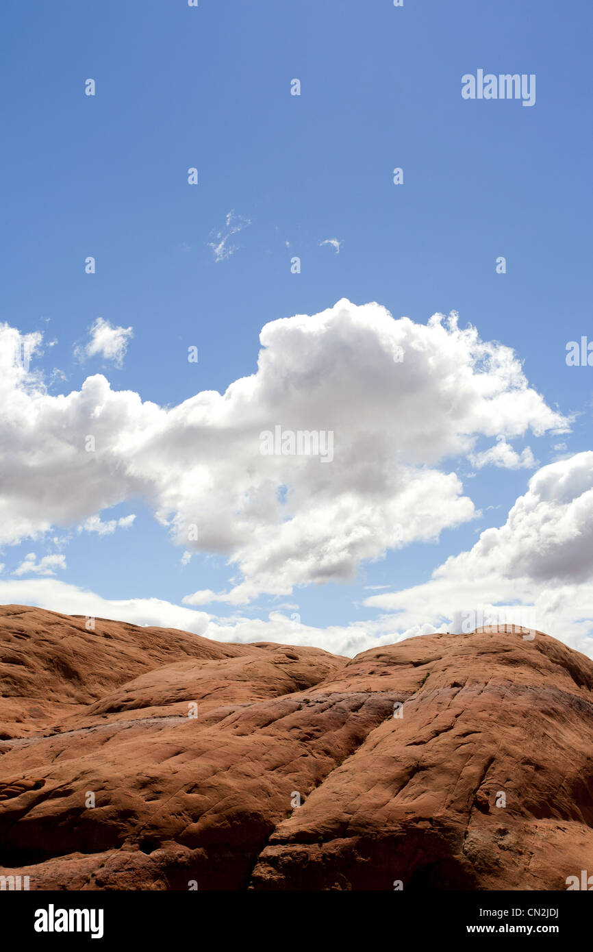 White clouds formation hi-res stock photography and images - Alamy