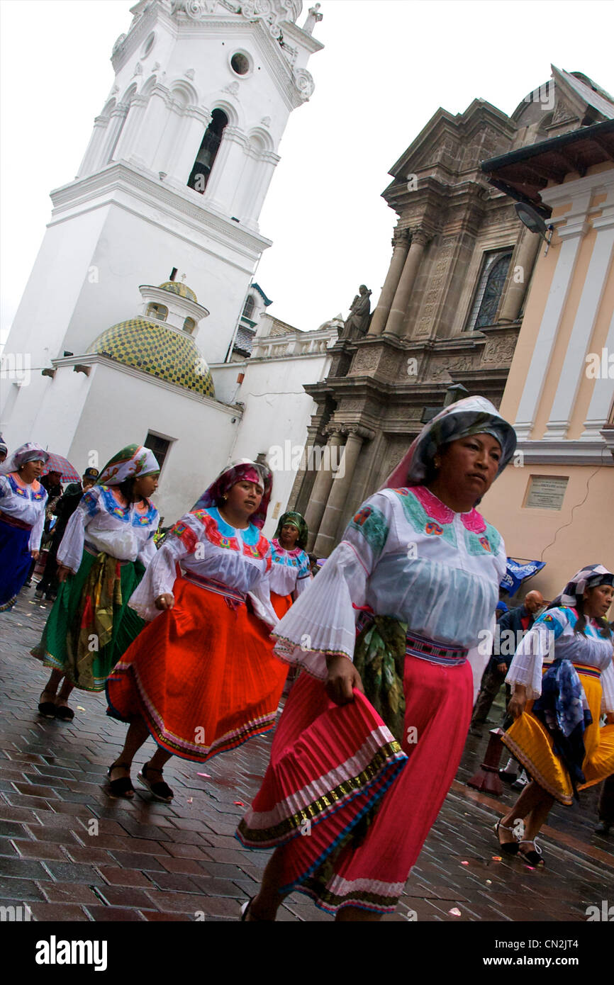 Festival in quito hi-res stock photography and images - Alamy