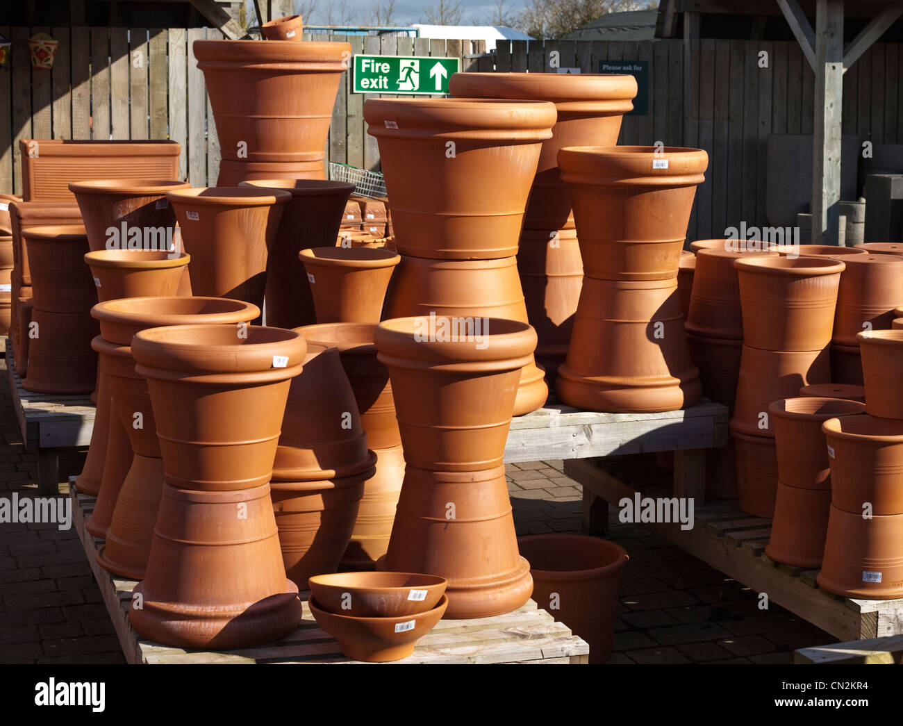 display of stoneware pots ready for sale Stock Photo - Alamy