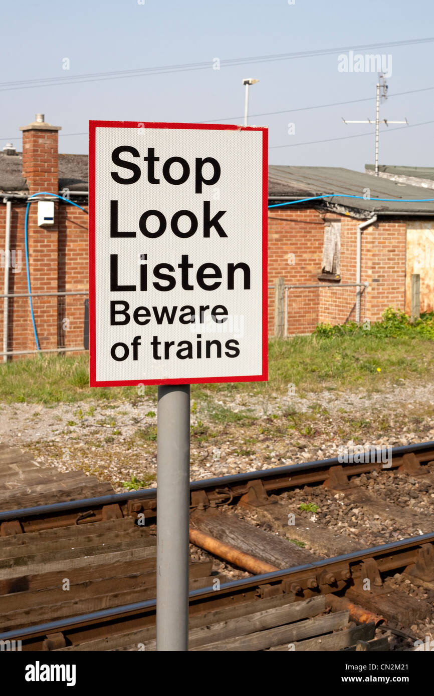 beware of the trains warning sign on crossing in watchet station ...