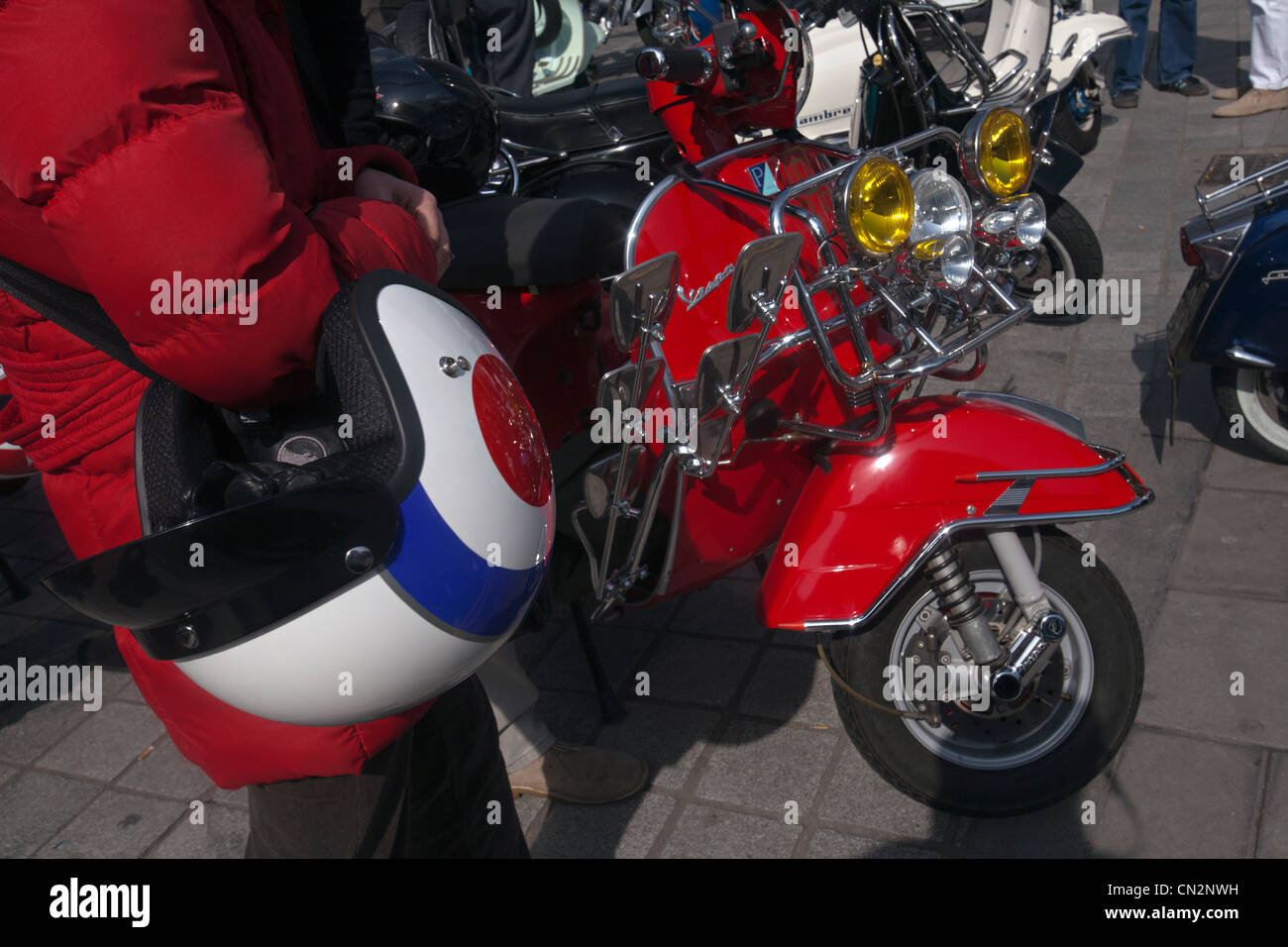 Red mod vespa scooter hi-res stock photography and images - Alamy