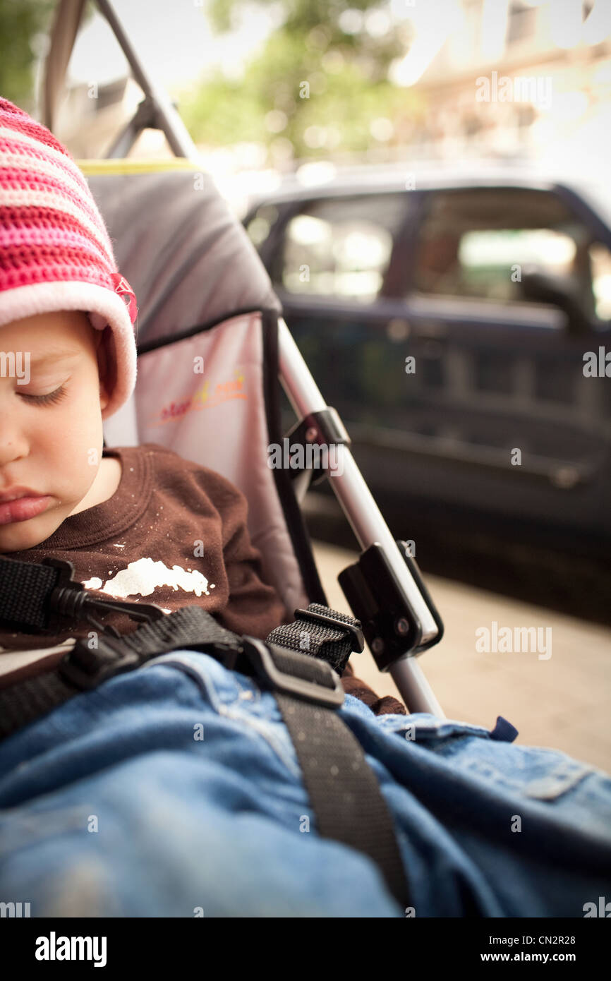 Sleeping equipment hi-res stock photography and images - Alamy