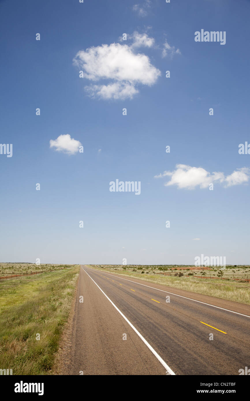 Texas highway road straight hi-res stock photography and images - Alamy