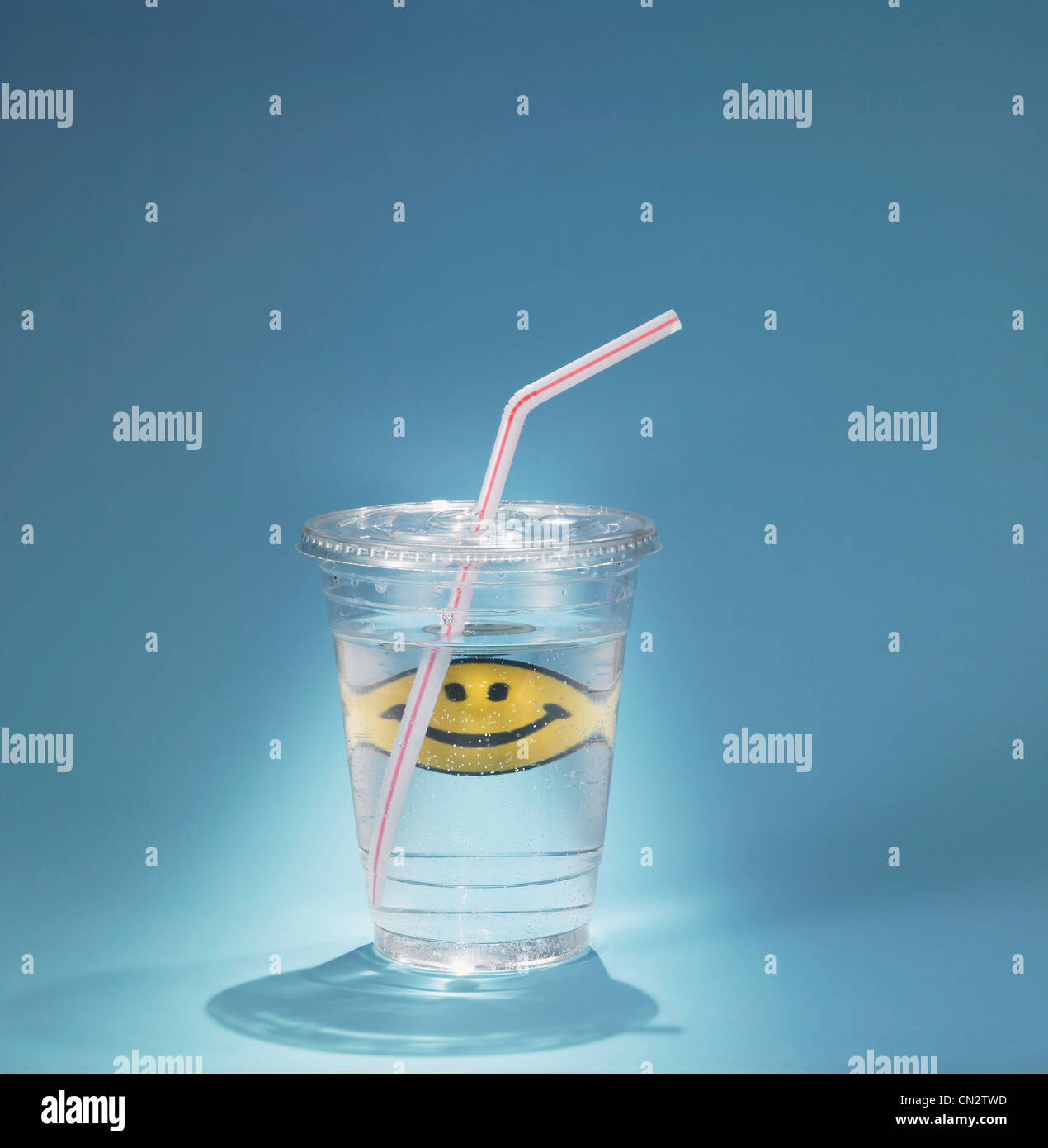 Clear plastic cup water hi-res stock photography and images - Alamy