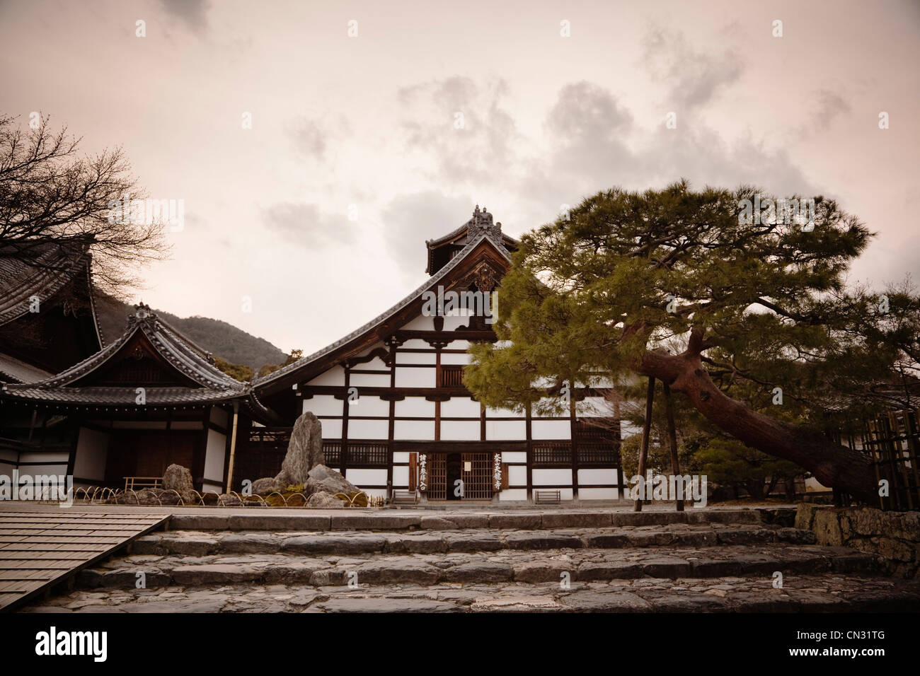 Tenryu-ji Temple, Arashiyama region, Kyoto, Japan Stock Photo - Alamy