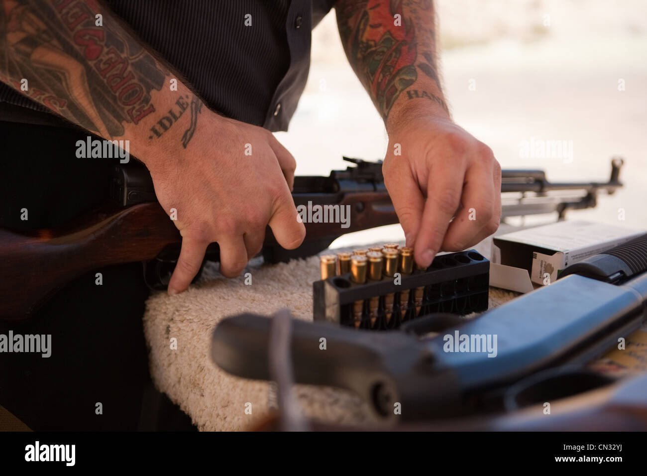 Loading rifle hi-res stock photography and images - Alamy