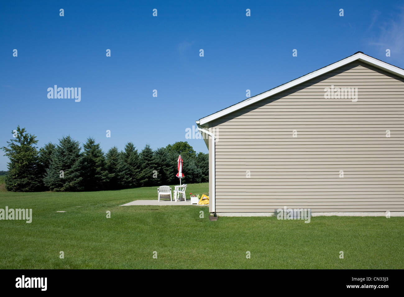 Side view of house Stock Photo - Alamy