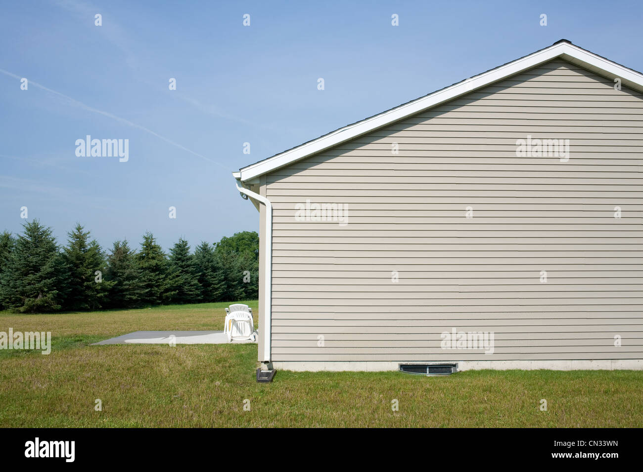 Side view of house Stock Photo - Alamy