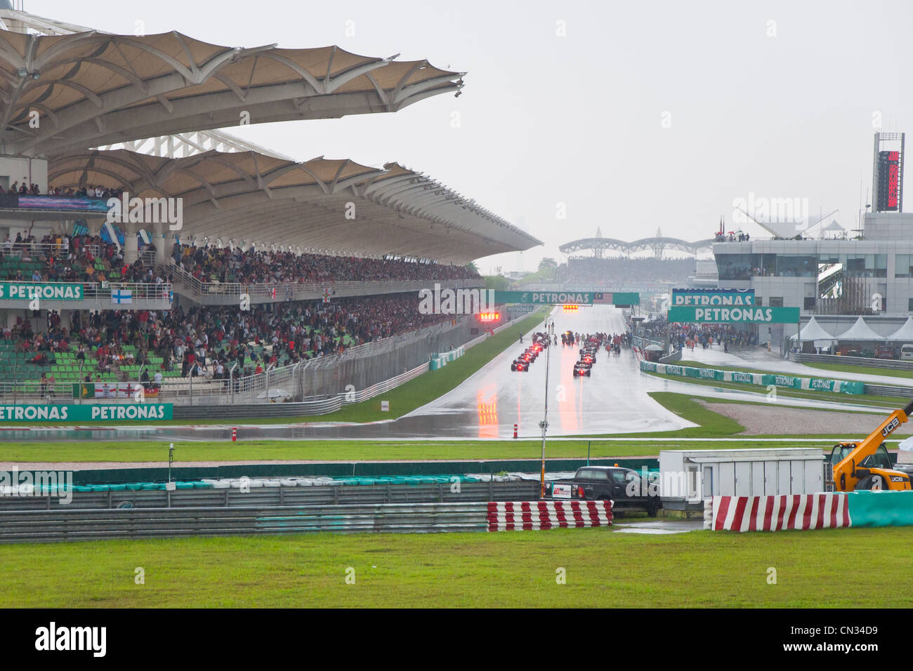 Formula 1 start lights hi-res stock photography and images - Alamy