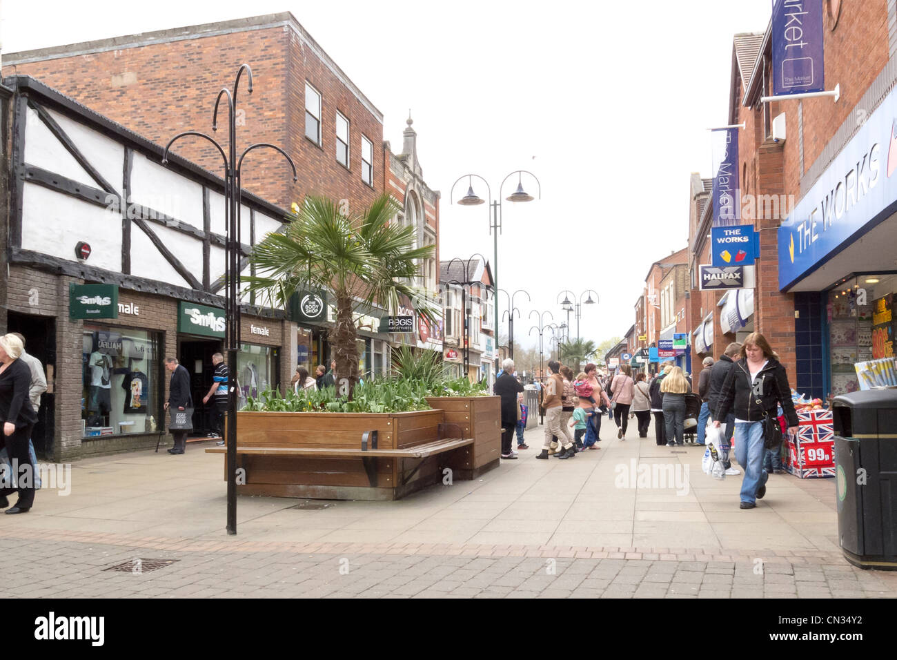 Crewe on a March Saturday pedestrian shopping area Stock Photo - Alamy