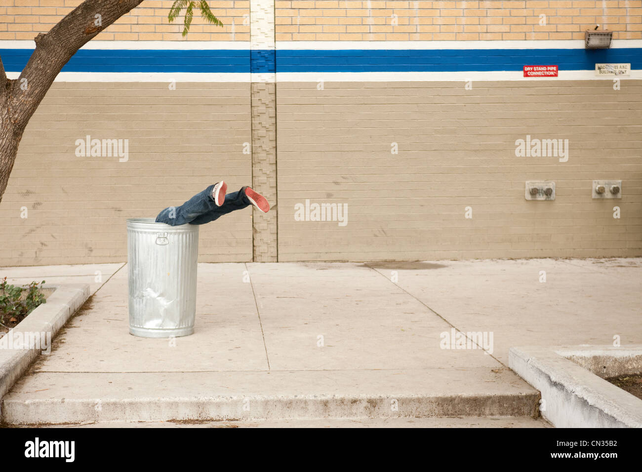 Children stuck hi-res stock photography and images - Alamy