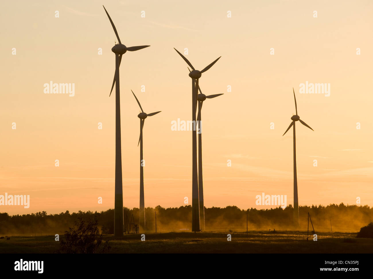 Row of generators hi-res stock photography and images - Alamy