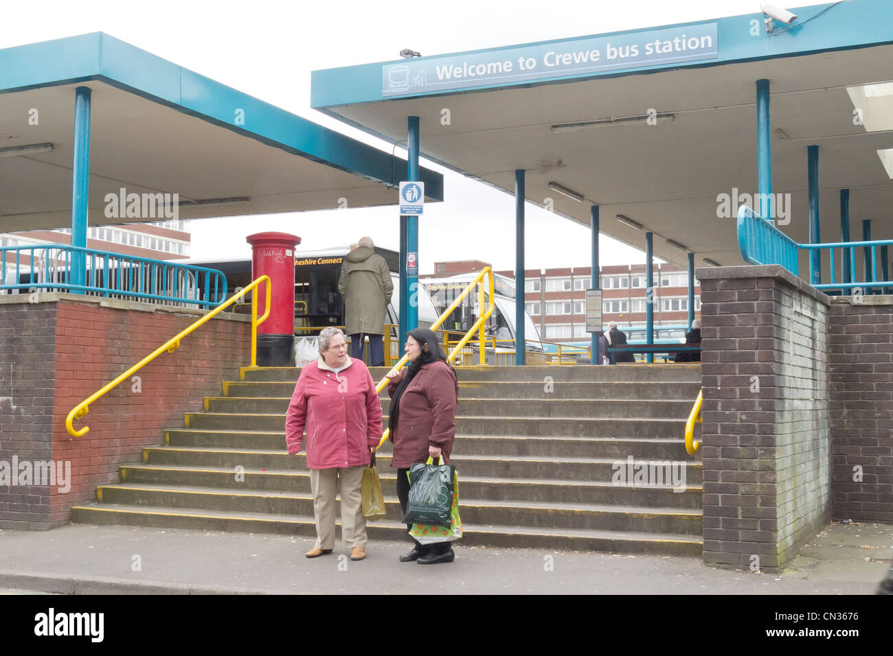 Crewe bus station hi-res stock photography and images - Alamy