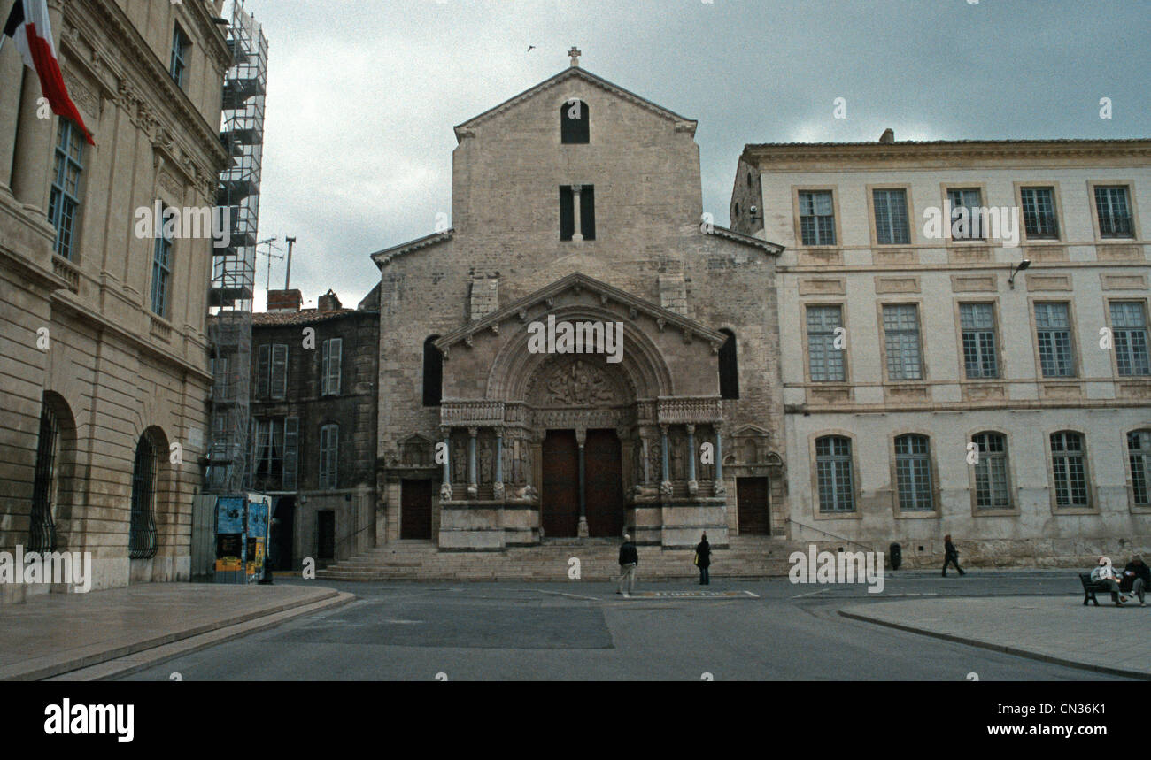 Arles - Church of St. Trophime Stock Photo - Alamy