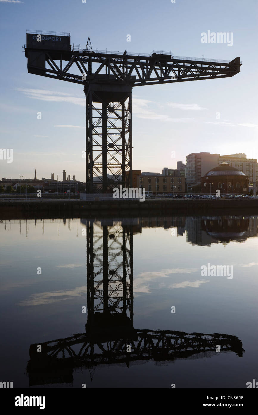 Scotland, Glasgow, Clydebank, The Finneston Crane and Modern Clydebank ...