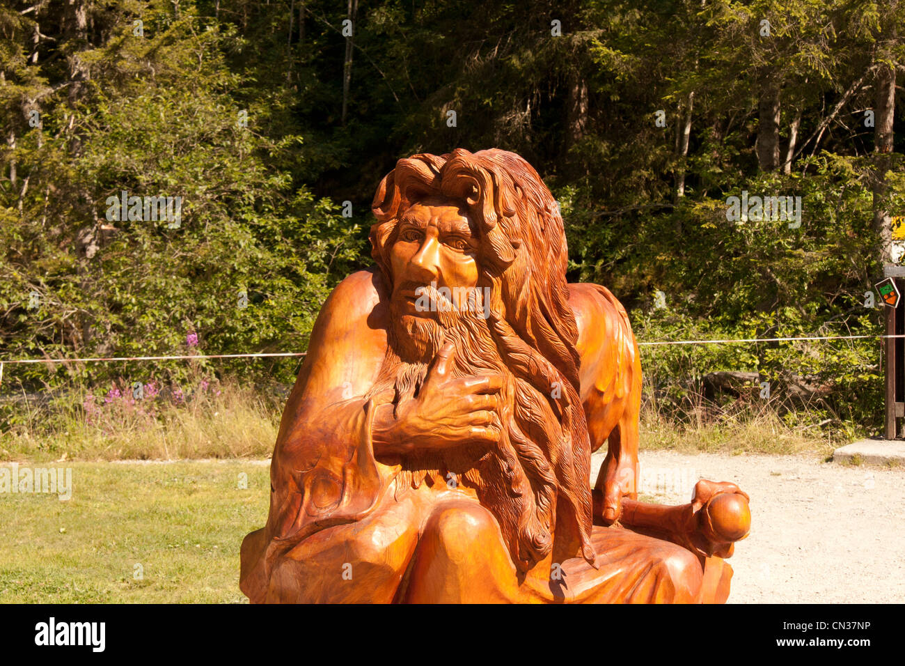 Wood carving of the old man of the mountains Stock Photo - Alamy