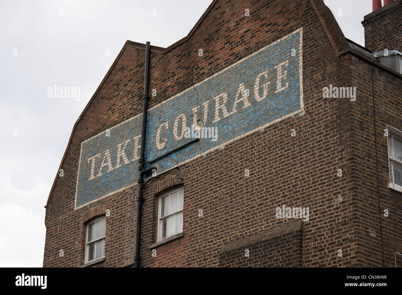 Courage sign hi-res stock photography and images - Alamy