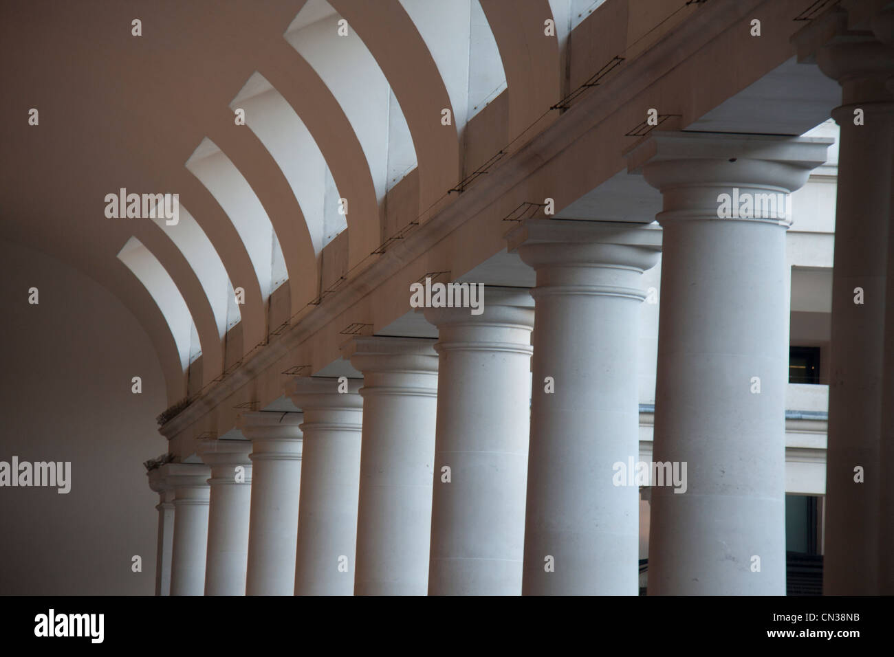 Garden colonnades hi-res stock photography and images - Alamy