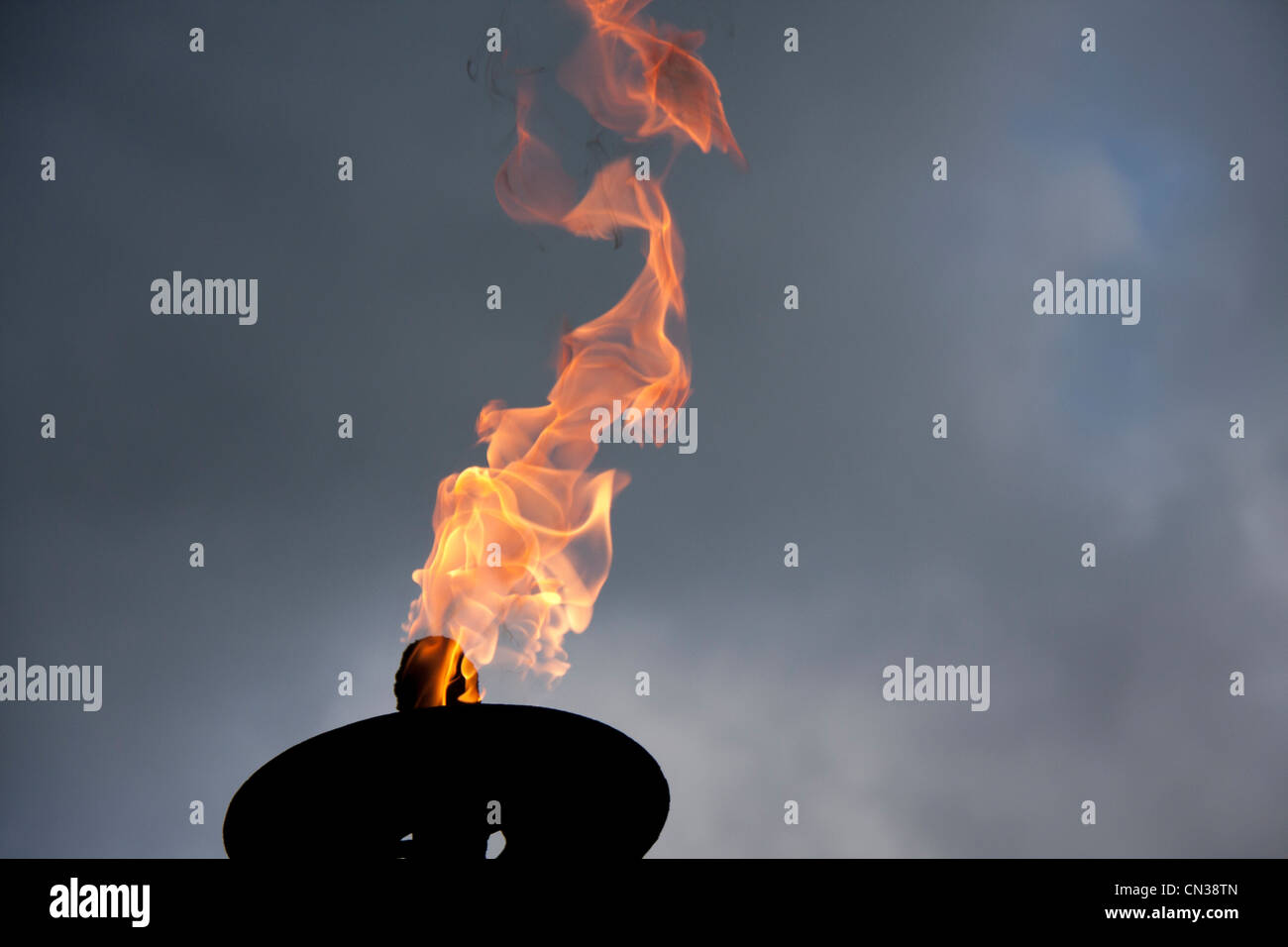 Flaming torch hi-res stock photography and images - Alamy