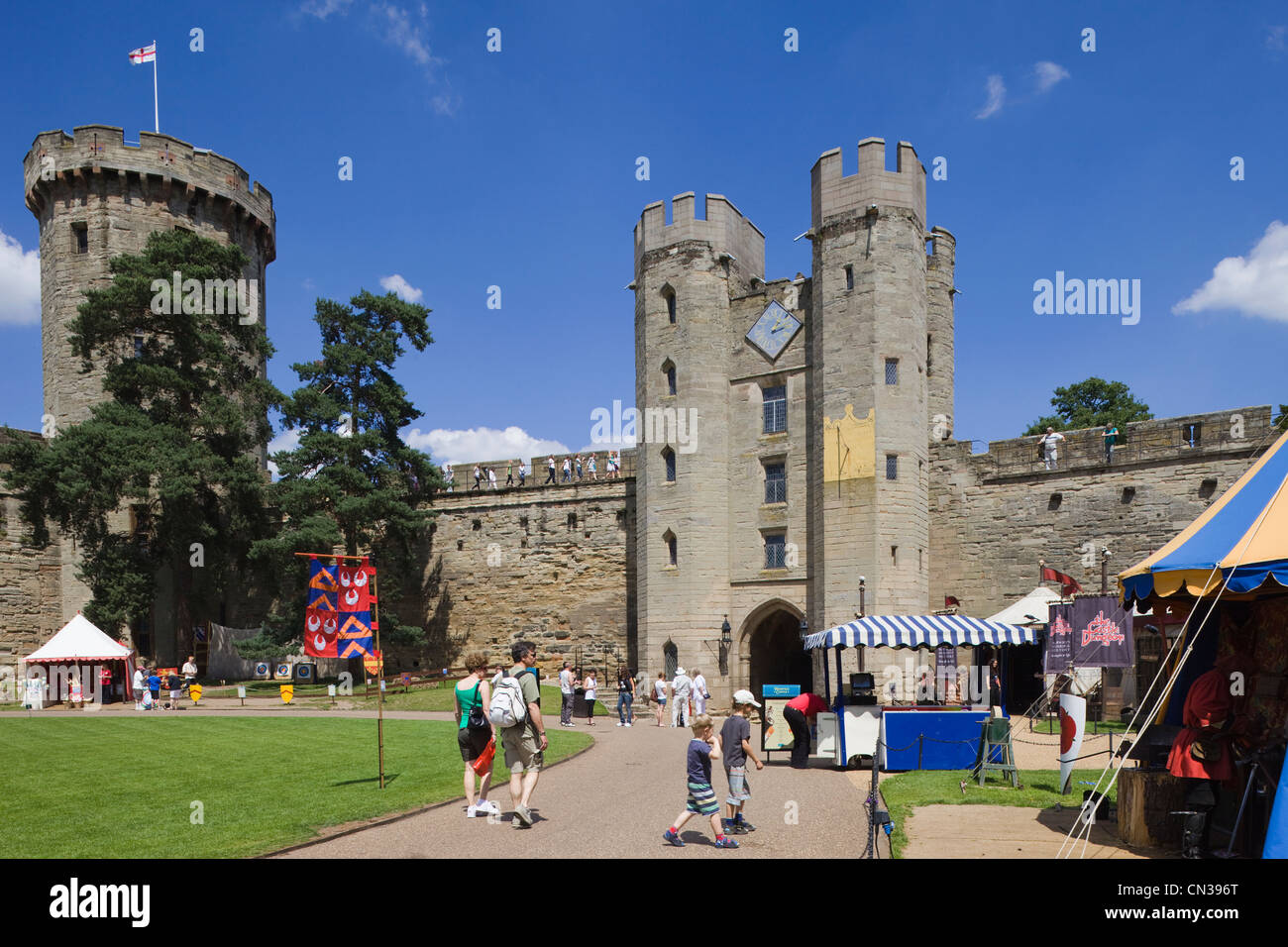 Castle warwick hi-res stock photography and images - Alamy