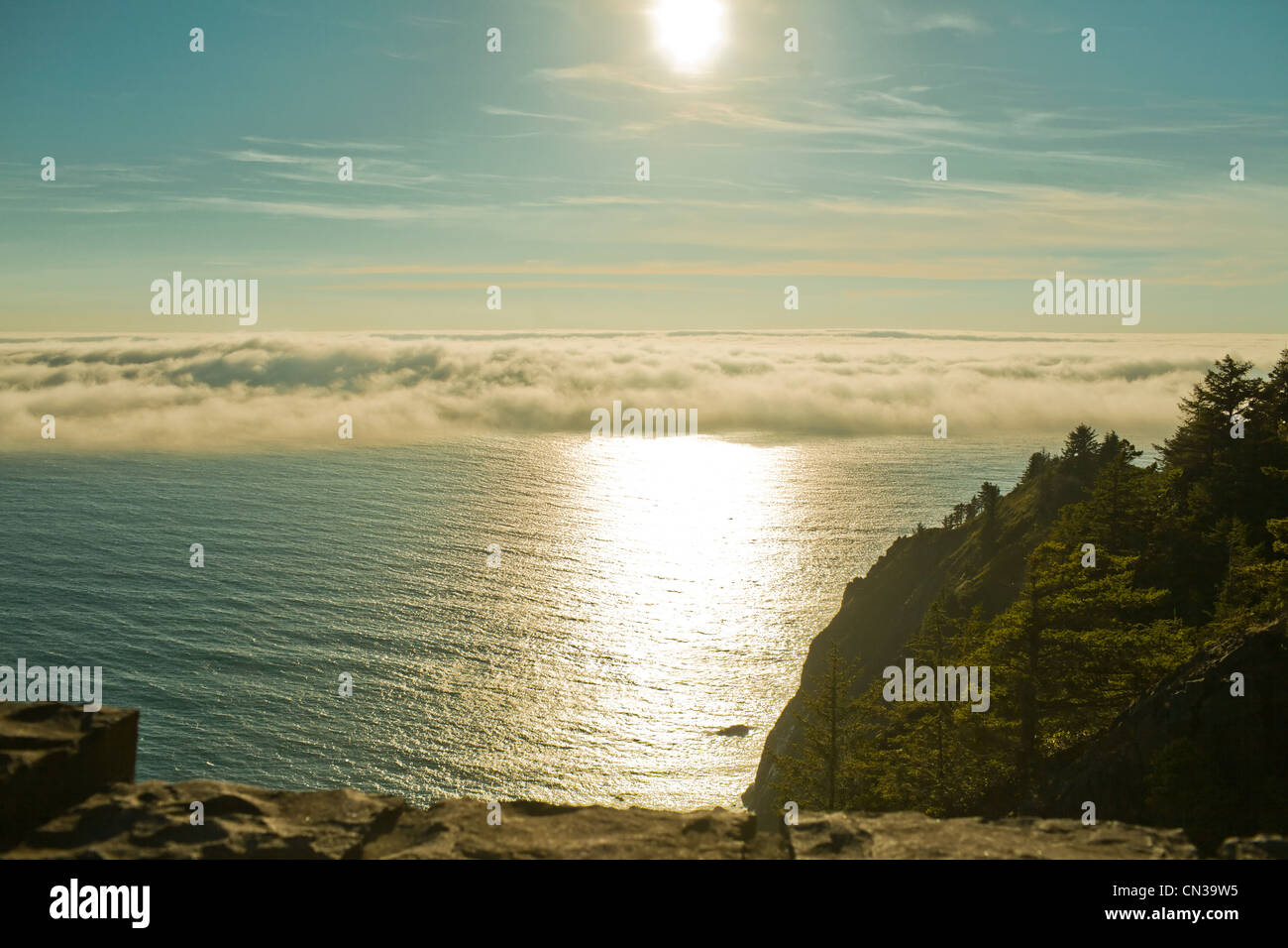 Seaside sunlight hi-res stock photography and images - Alamy