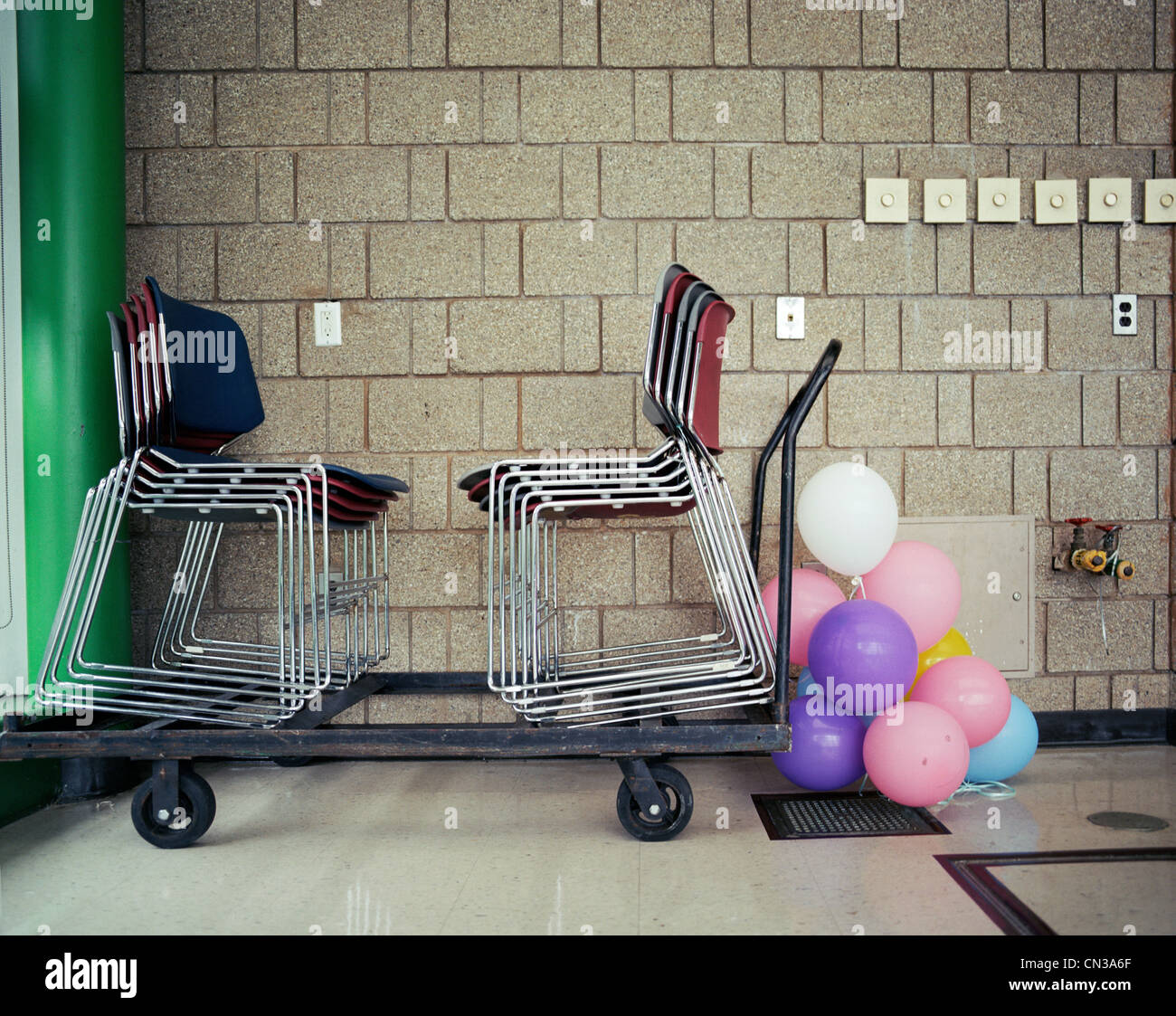 Balloon chairs hi-res stock photography and images - Alamy