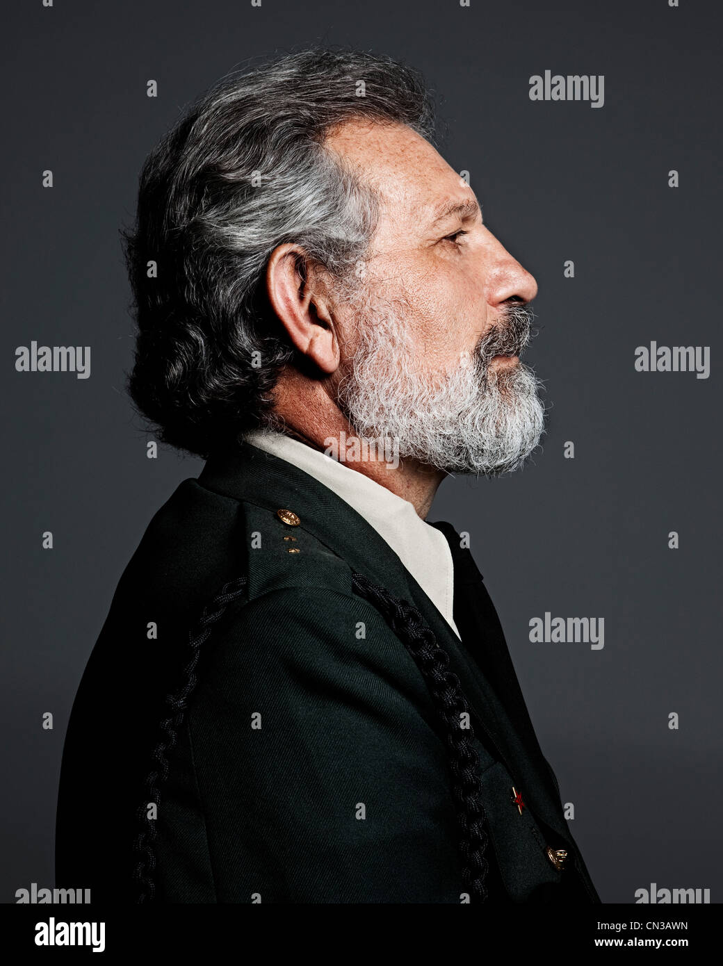 Wearing military uniform hi-res stock photography and images - Alamy
