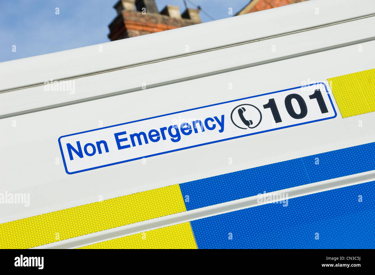 Uk emergency number hi-res stock photography and images - Alamy