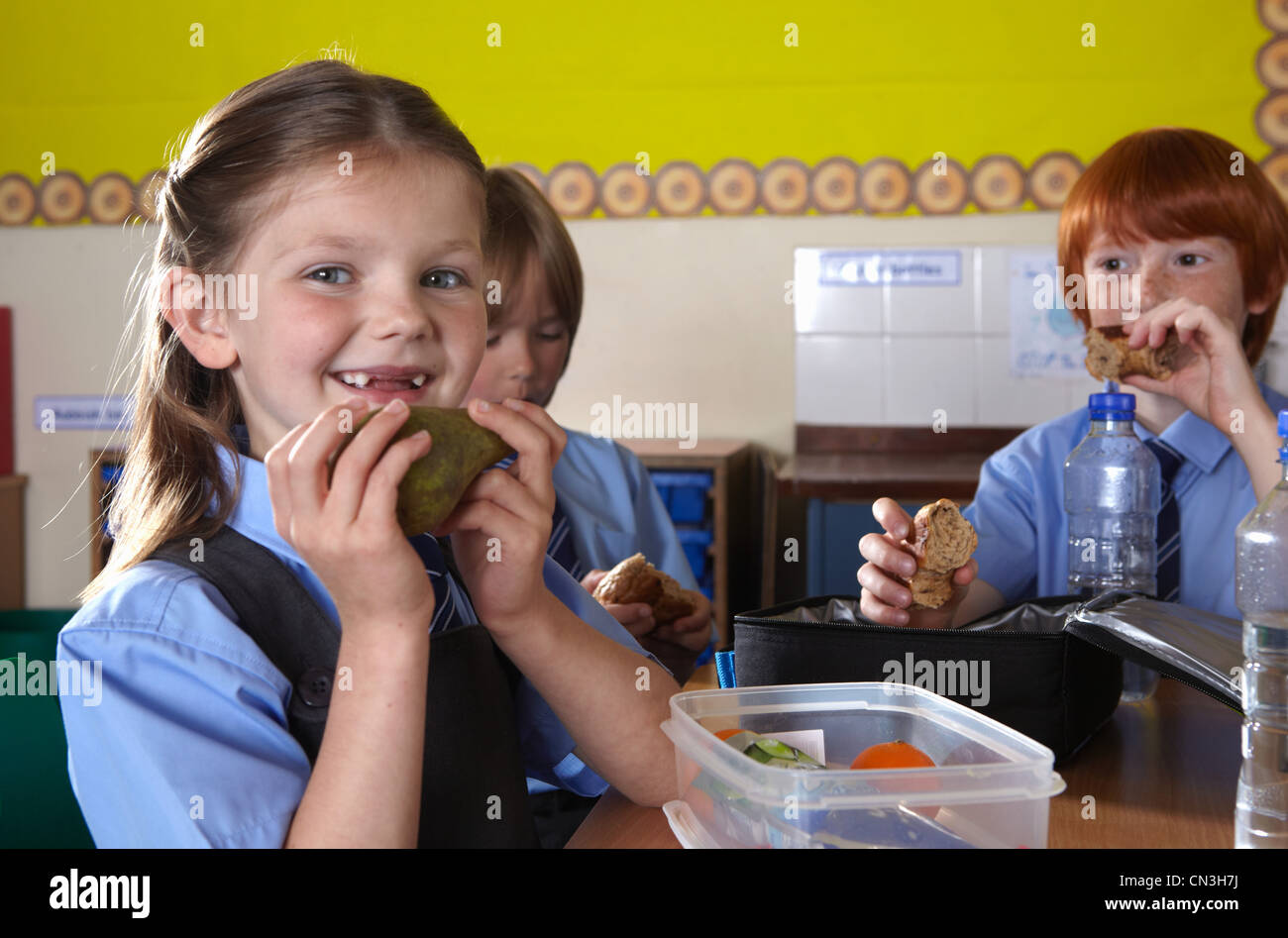 Packed lunches hi-res stock photography and images - Alamy