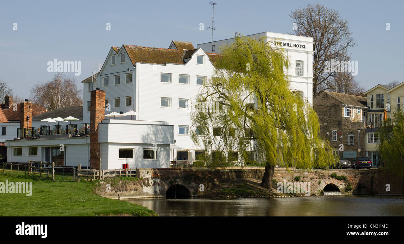 The exterior of the Mill Hotel in Sudbury, Suffolk, England Stock Photo ...