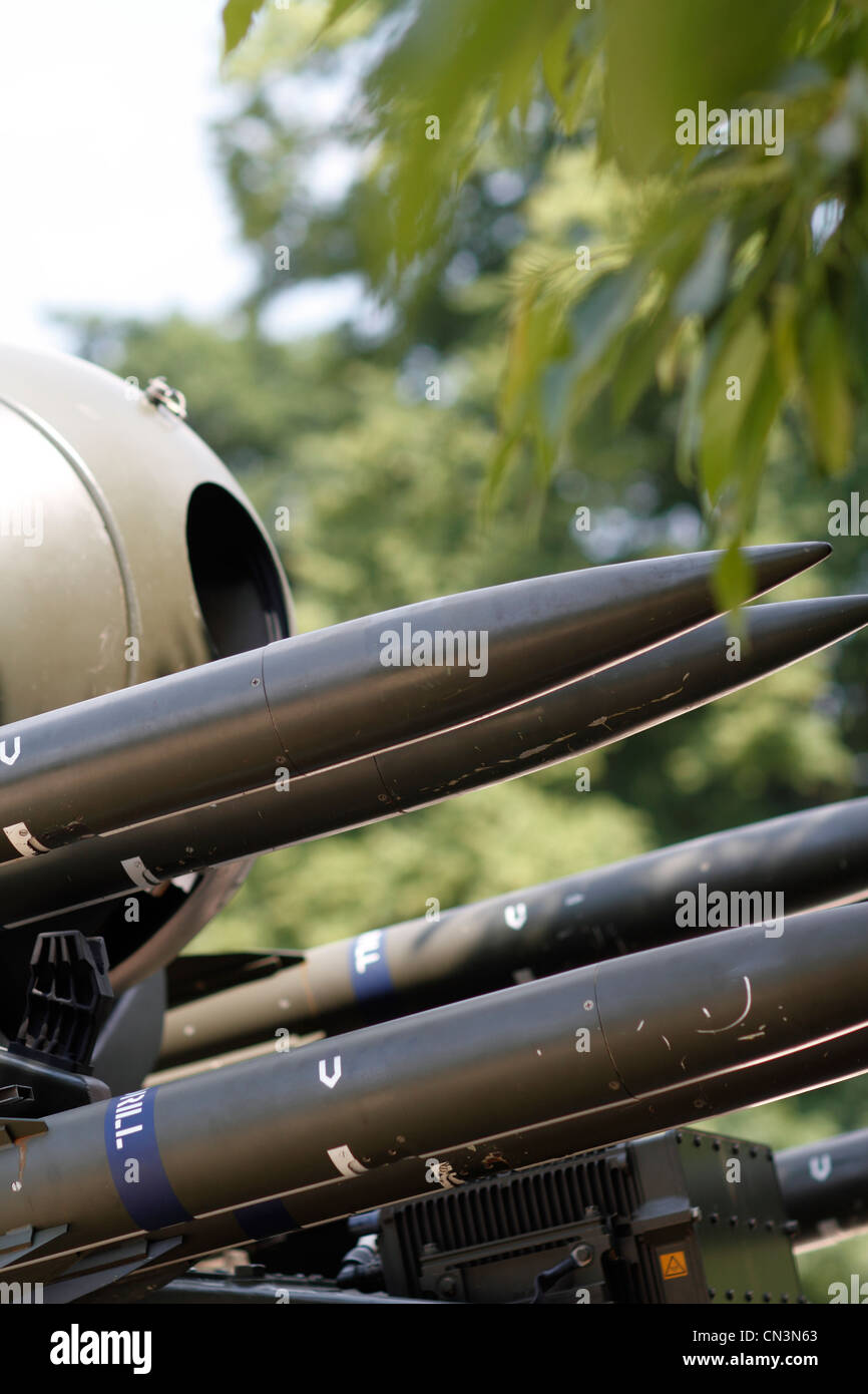 British rapier hi-res stock photography and images - Alamy